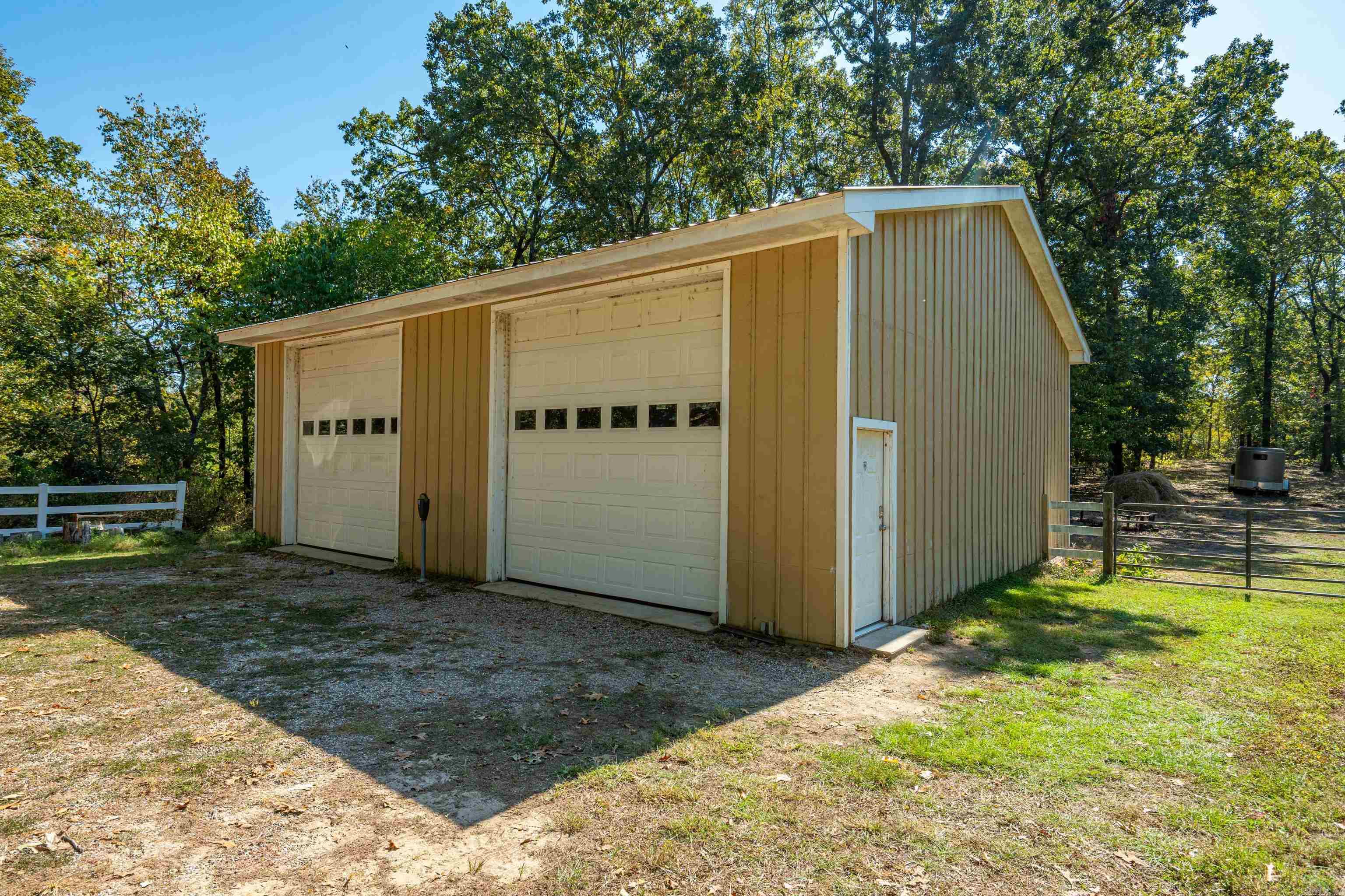 417 Randall Hot Springs, AR 71913 - MLS# 25041759